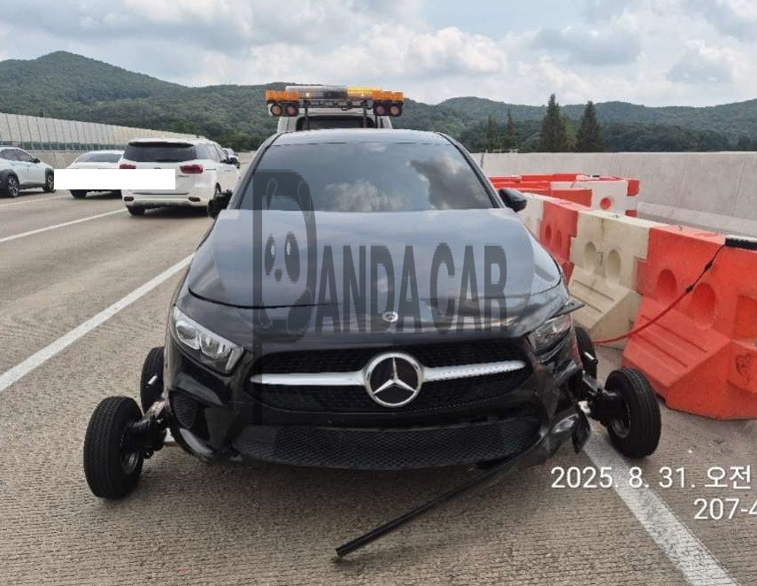 Mercedes-Benz A250 4MATIC - Panda Car